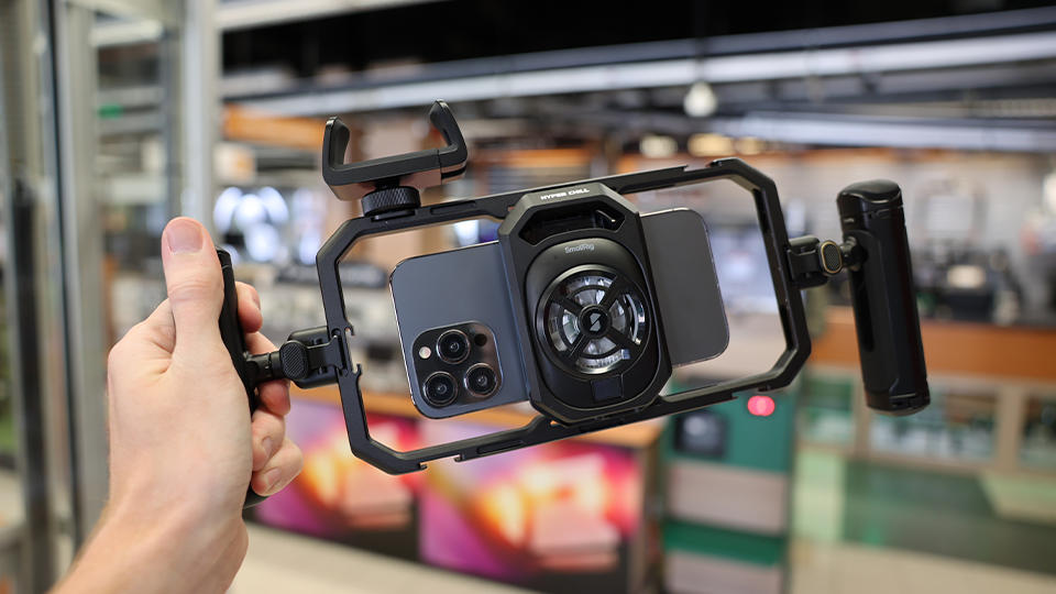 Hands-on Review: SmallRig All-in-One Thermal Handheld Phone Cage Kit ...